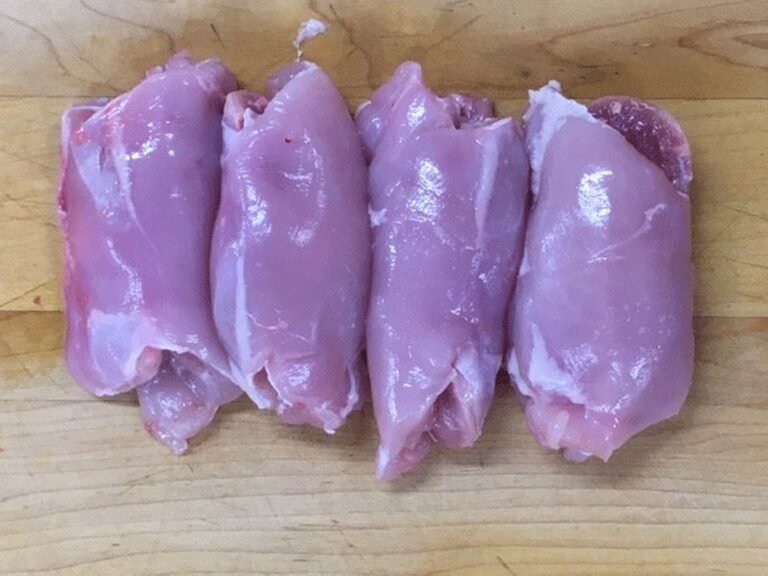 Bruised Chicken Breast: A Sign of Quality or a Red Flag? - Eatgap.com